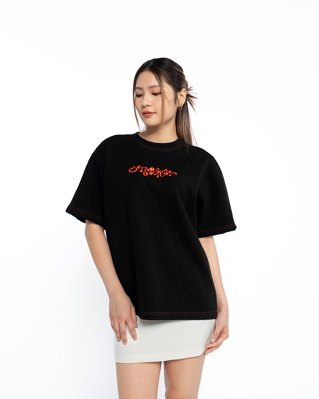 COOL BLACK LOGO TEE – STEP8IGHT